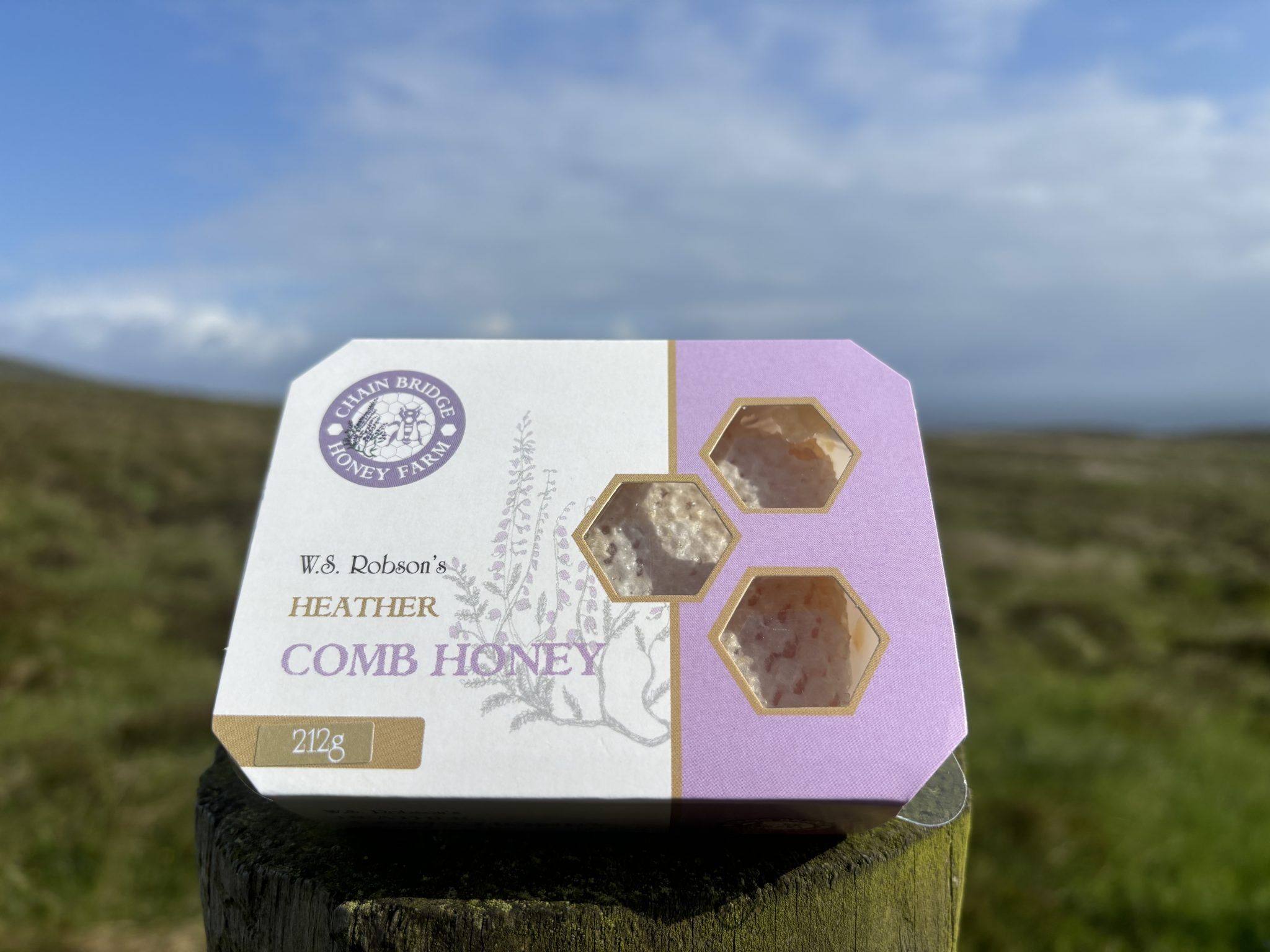 Scottish Heather Comb Honey from Chain Bridge Honey Farm - Donnie's ...